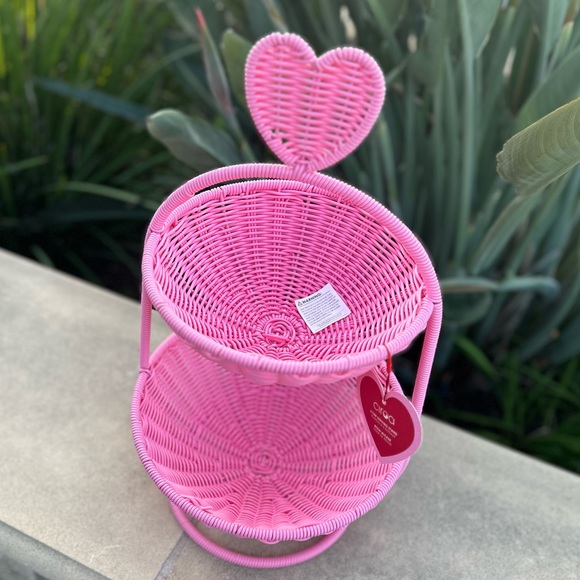 Ciroa | Holiday | Ciroa Valentines Day Basket Tiered Pink Heart Weave ...